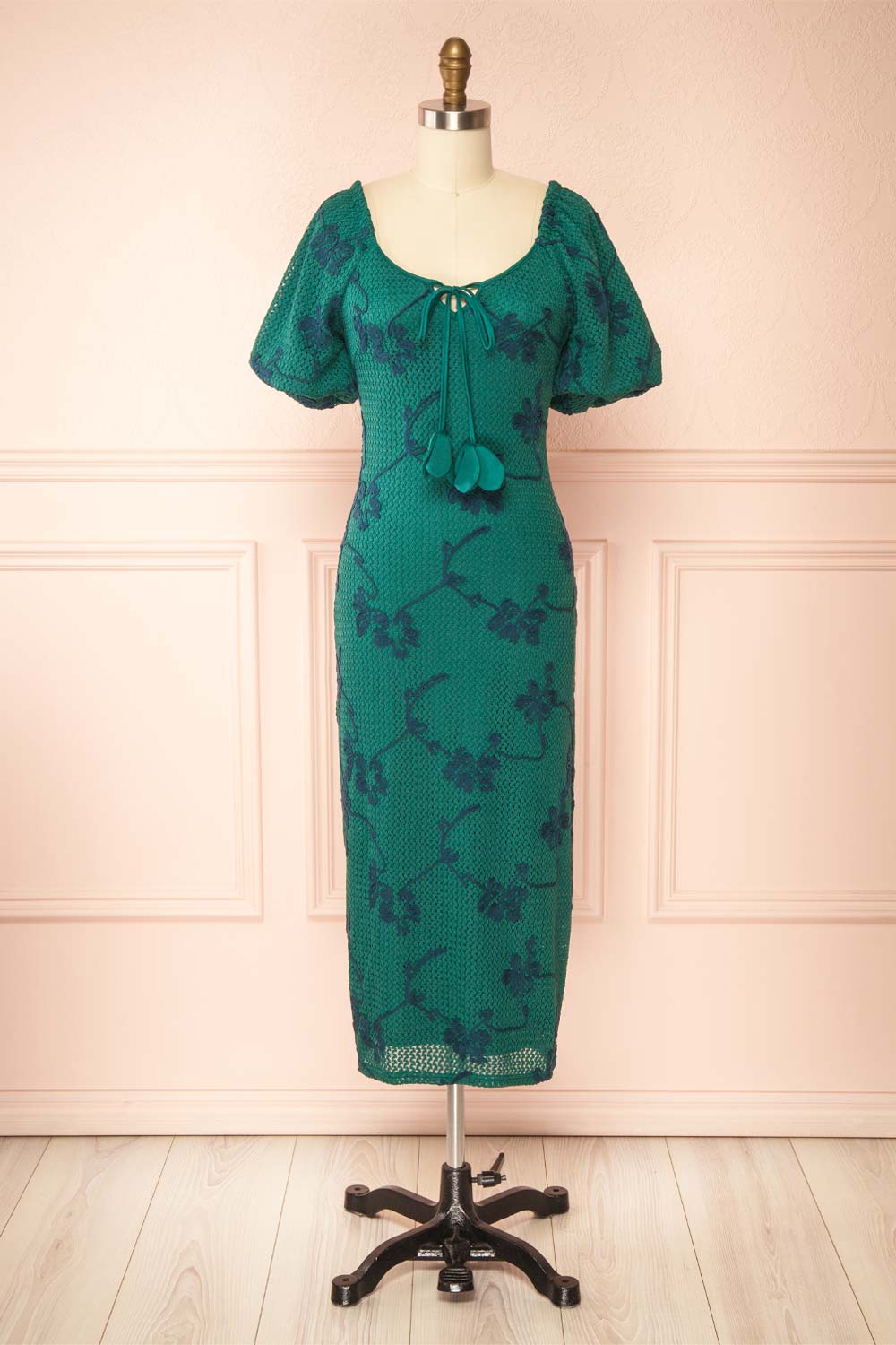 Anora Textured Green Midi Dress with Floral Pattern | Boutique 1861