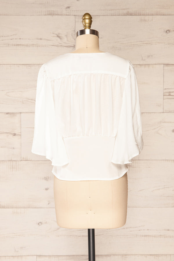 Abru White 3/4 Sleeve Cropped Blouse | La petite garçonne
