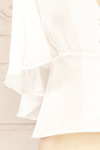 Abru White 3/4 Sleeve Cropped Blouse | La petite garçonne