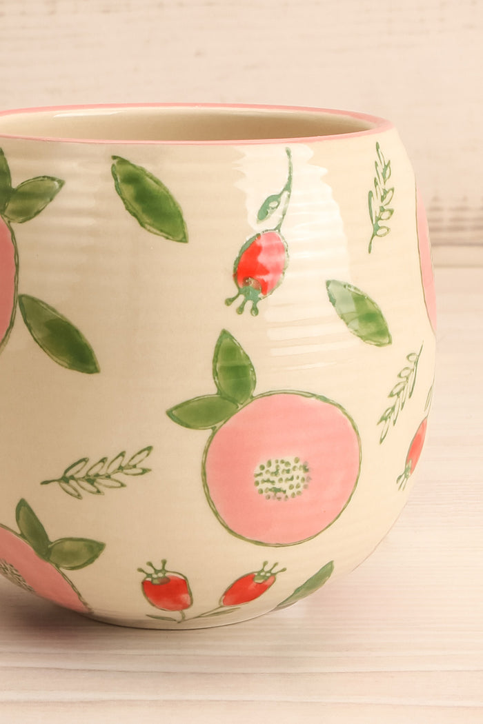 Frappe Beige Mug w/ Floral & Fruits Pattern | La petite garçonne
