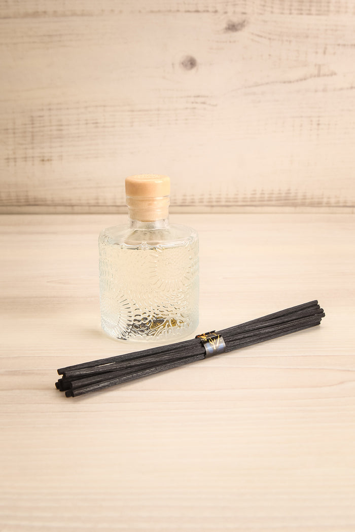 Moso Bamboo Reed Diffuser by Voluspa | Maison garçonne