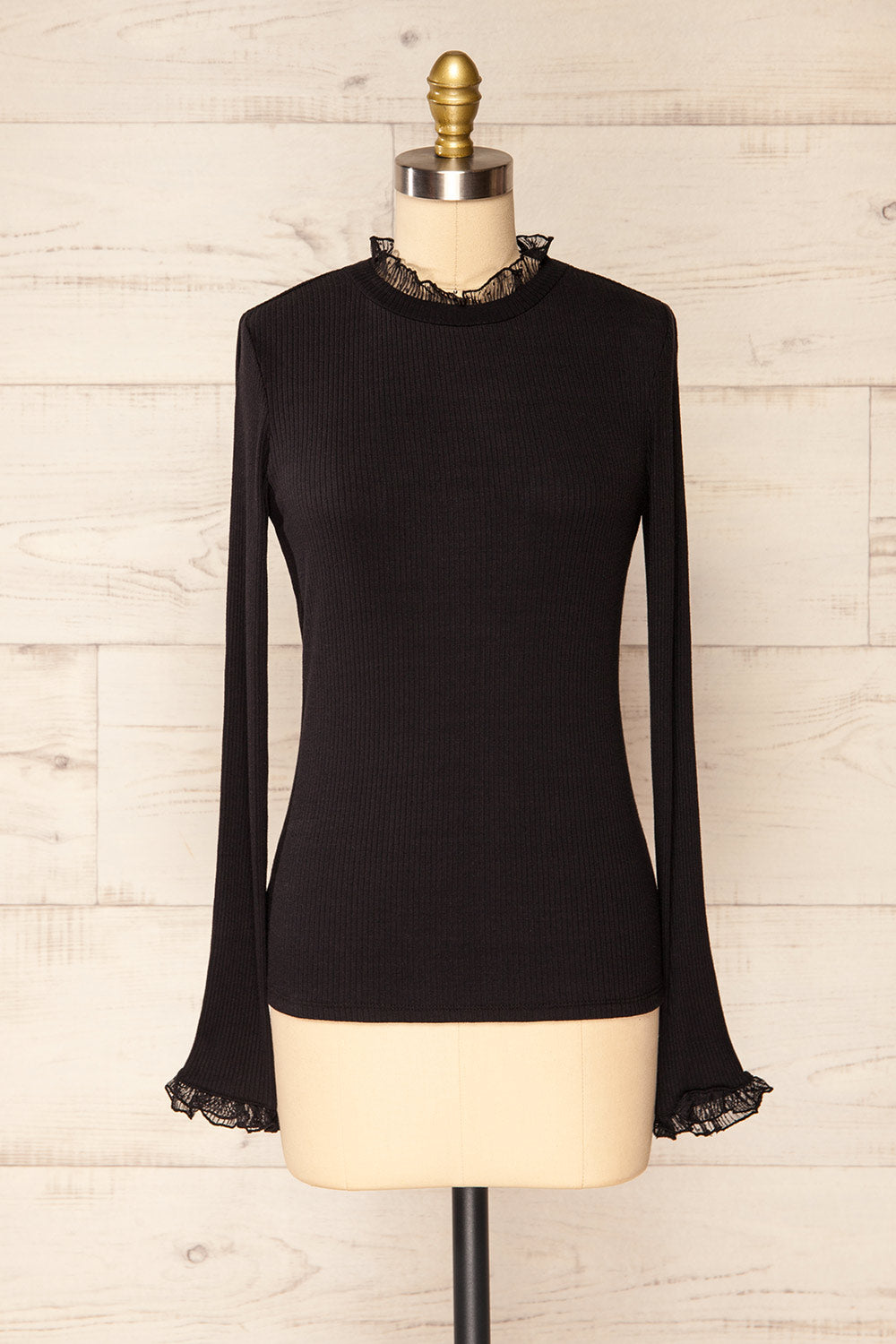 Yaline Black Ribbed Top w/ Ruffled Collar | La petite garçonne